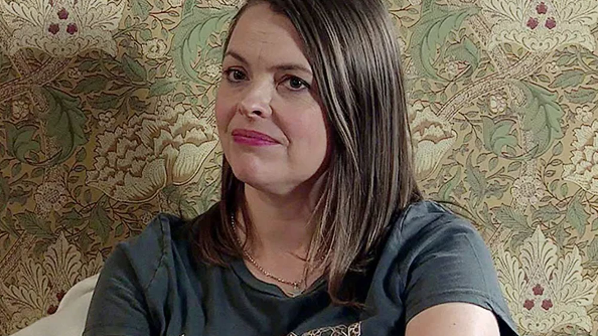 Tracy seethes in Coronation Street spoiler video - but a twist follows