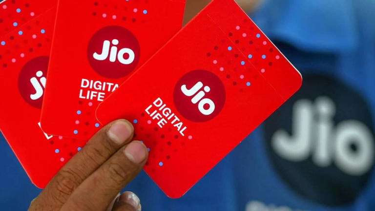 New Jio recharge plan offers 1-year validity, but no data: Details inside
