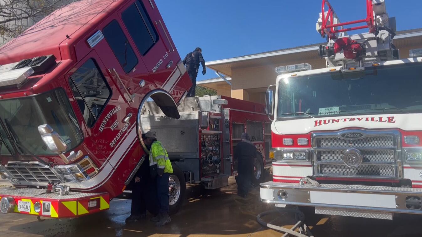 Fire truck catches fire in Huntsville
