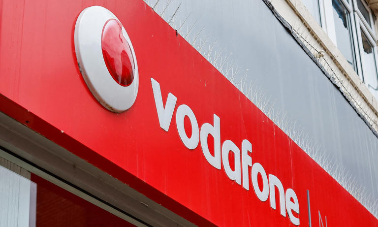 Vodafone outage strikes as customers complain about phone problems