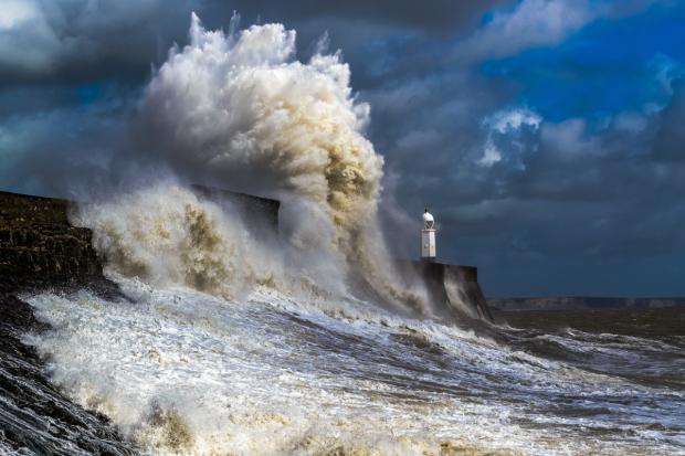 Storm Éowyn tracker shows the exact time strong wind and heavy rain ...