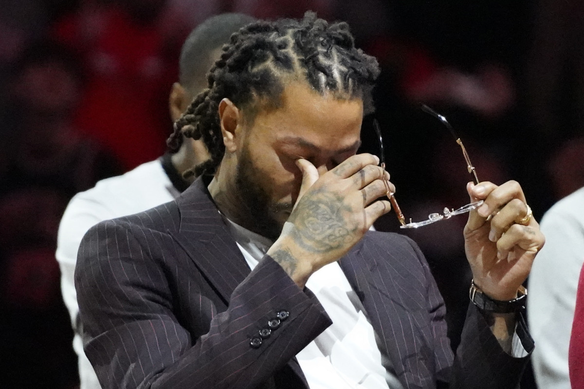 Derrick Rose Reflects on ACL Injury in Emotional Retelling