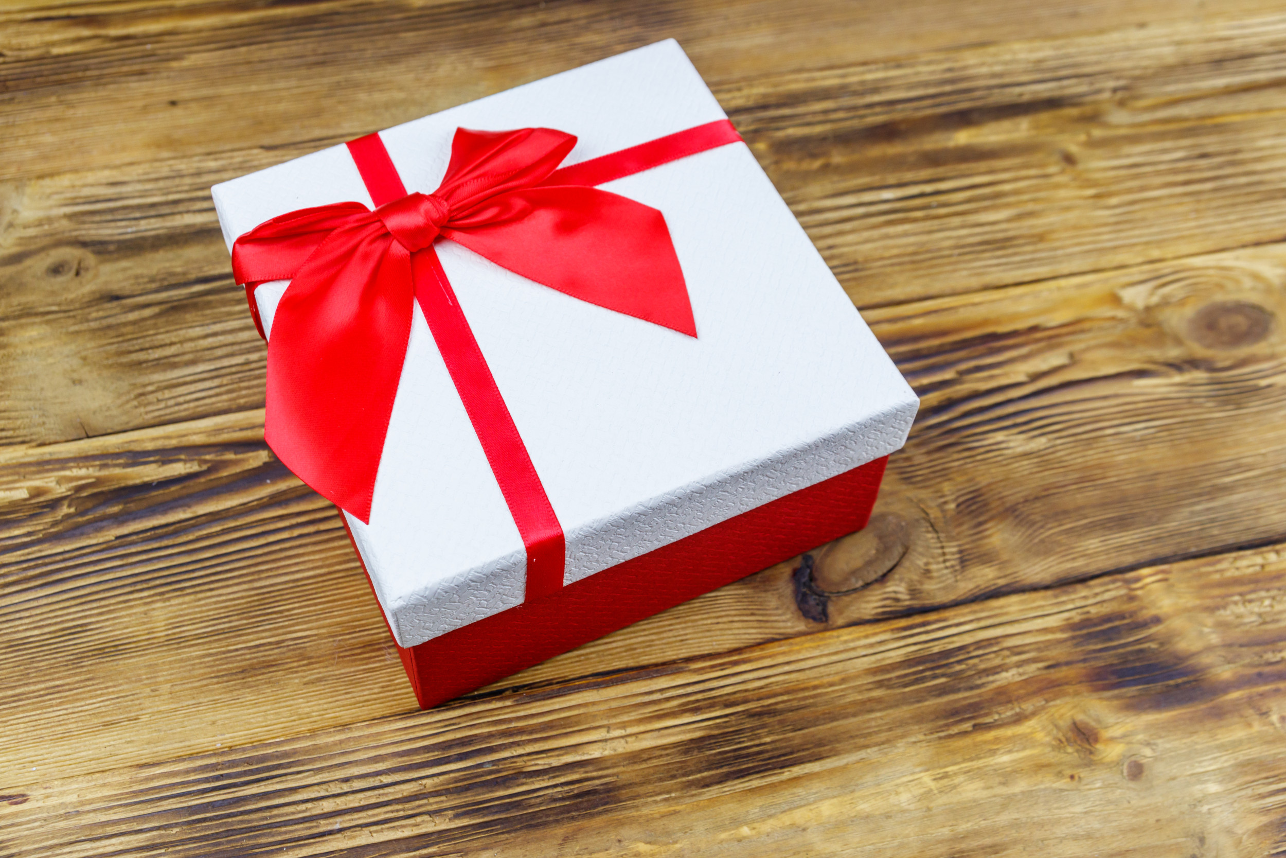 Family Member Shocked By 'Inappropriate' Gift They Receive From Aunt ...