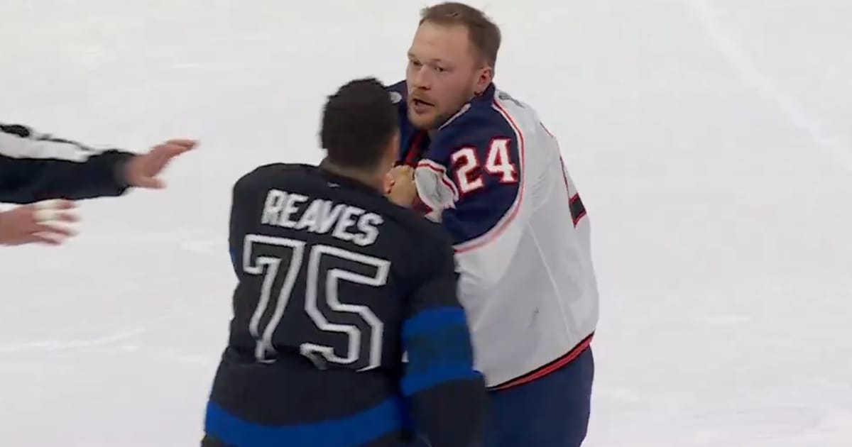 Fans loved what Ryan Reaves did after fight with Mathieu Olivier