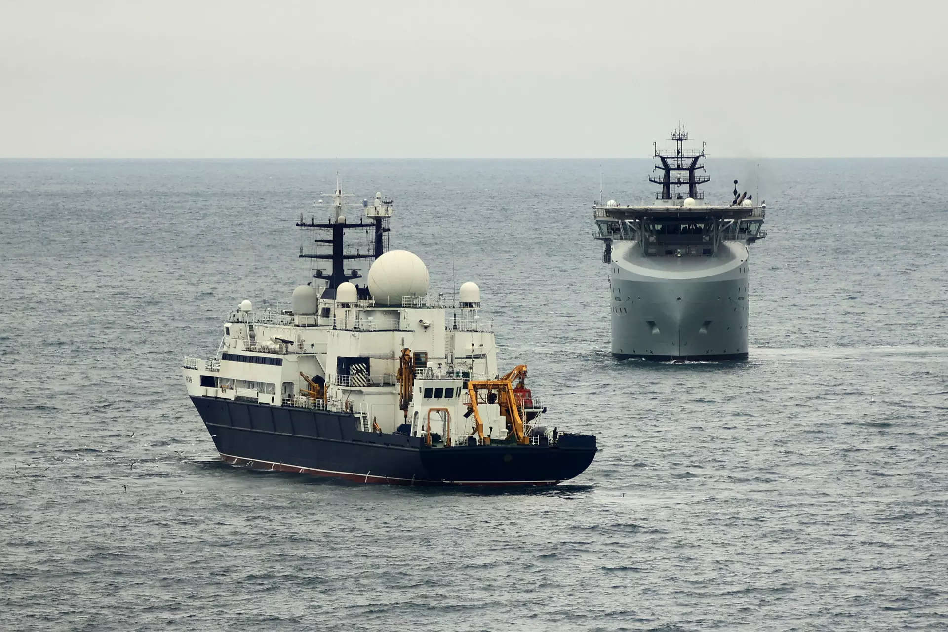 Kremlin declines comment on alleged 'spy ship' in UK waters Kremlin declines comment on alleged 'spy ship' in UK waters