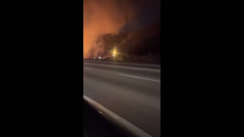 US: New Brush Fire Breaks Out In L.A.’s Sepulveda Pass