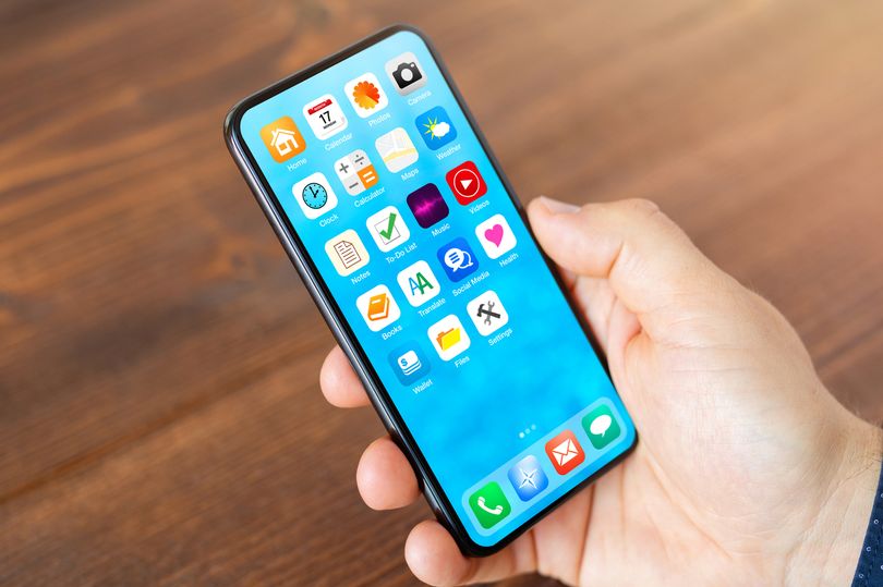 iPhone and Android users may be 'sitting on £218' O2 claims - what you ...