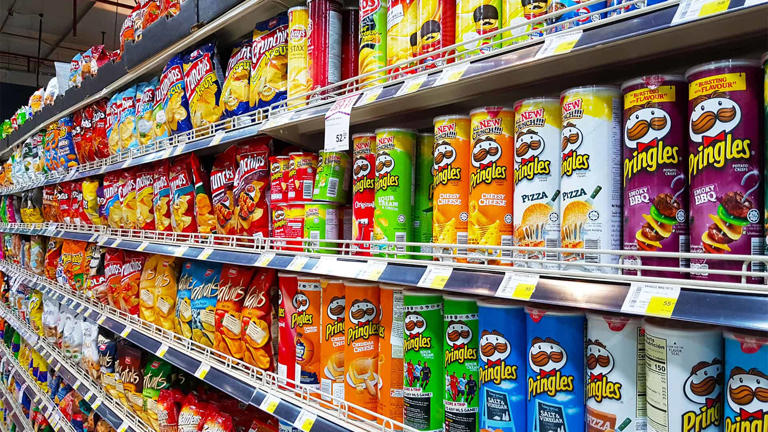 People are sharing the best shopping tips to stay within budget - and ...