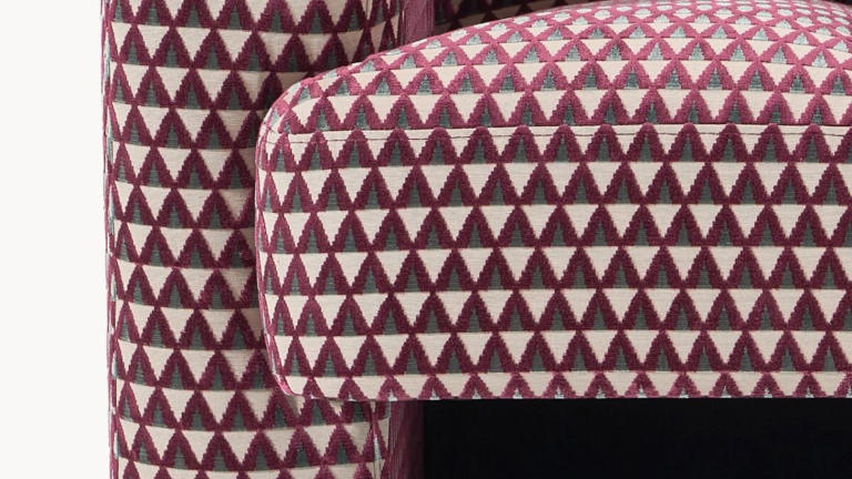 Guarda che capolavoro di design il Divano della esclusiva Collection ...