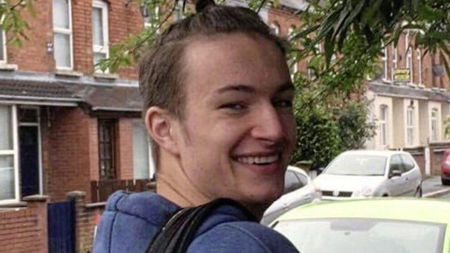 Lifeguard tells court how memory of man's death in swimming pool ...