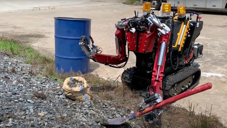 Armstrong robot with 441-pound lifting capacity to help decommission ...