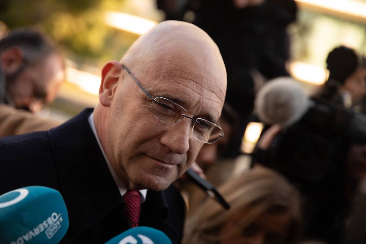 Passos Coelho chamado ao julgamento do BES pela terceira vez: agora é a ...