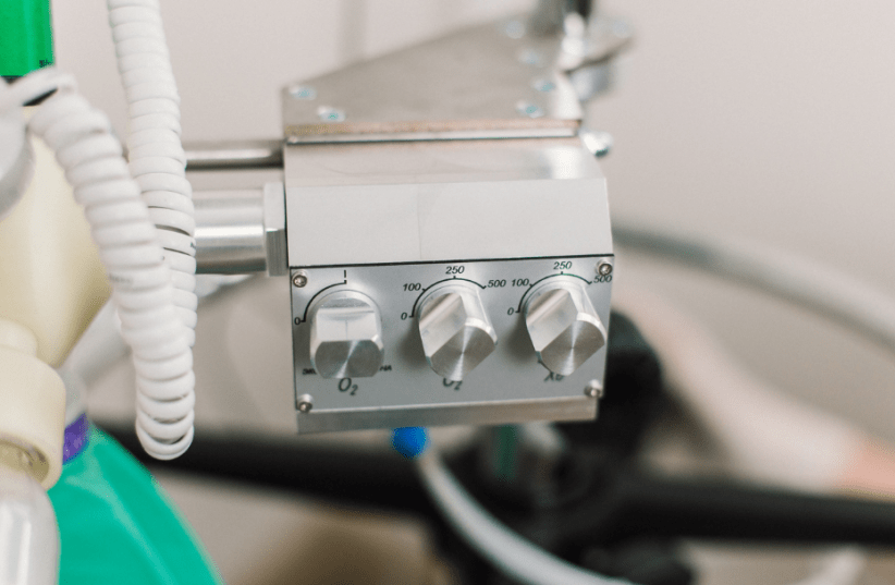 Inhalation of xenon gas shows promise as a neuroprotective treatment ...