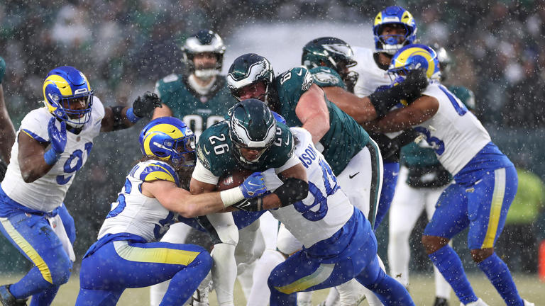 Rams Film Review: Was the run defense really that bad against the Eagles?