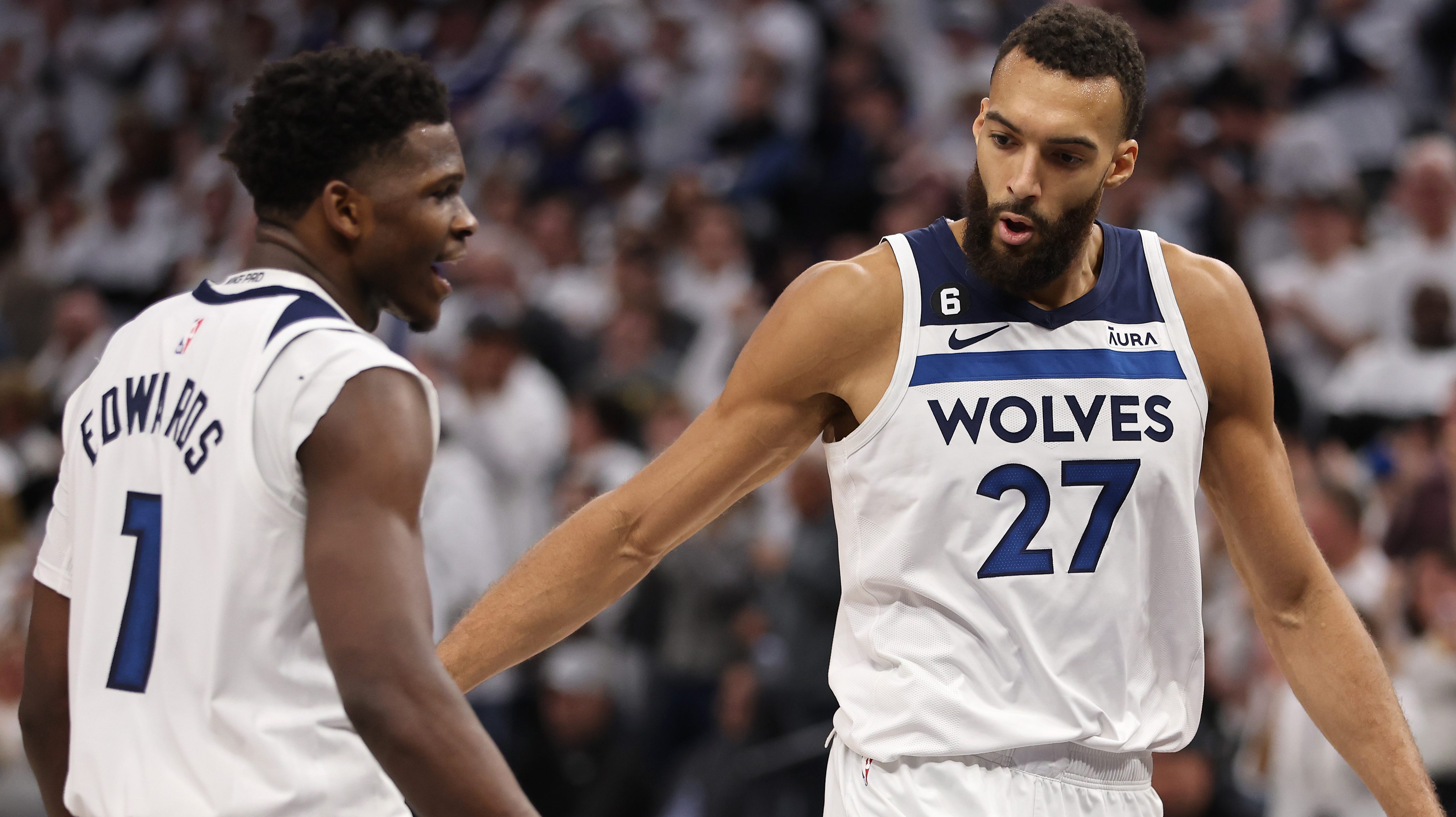 Once-Hot Timberwolves Freezing Up On, Off the Court