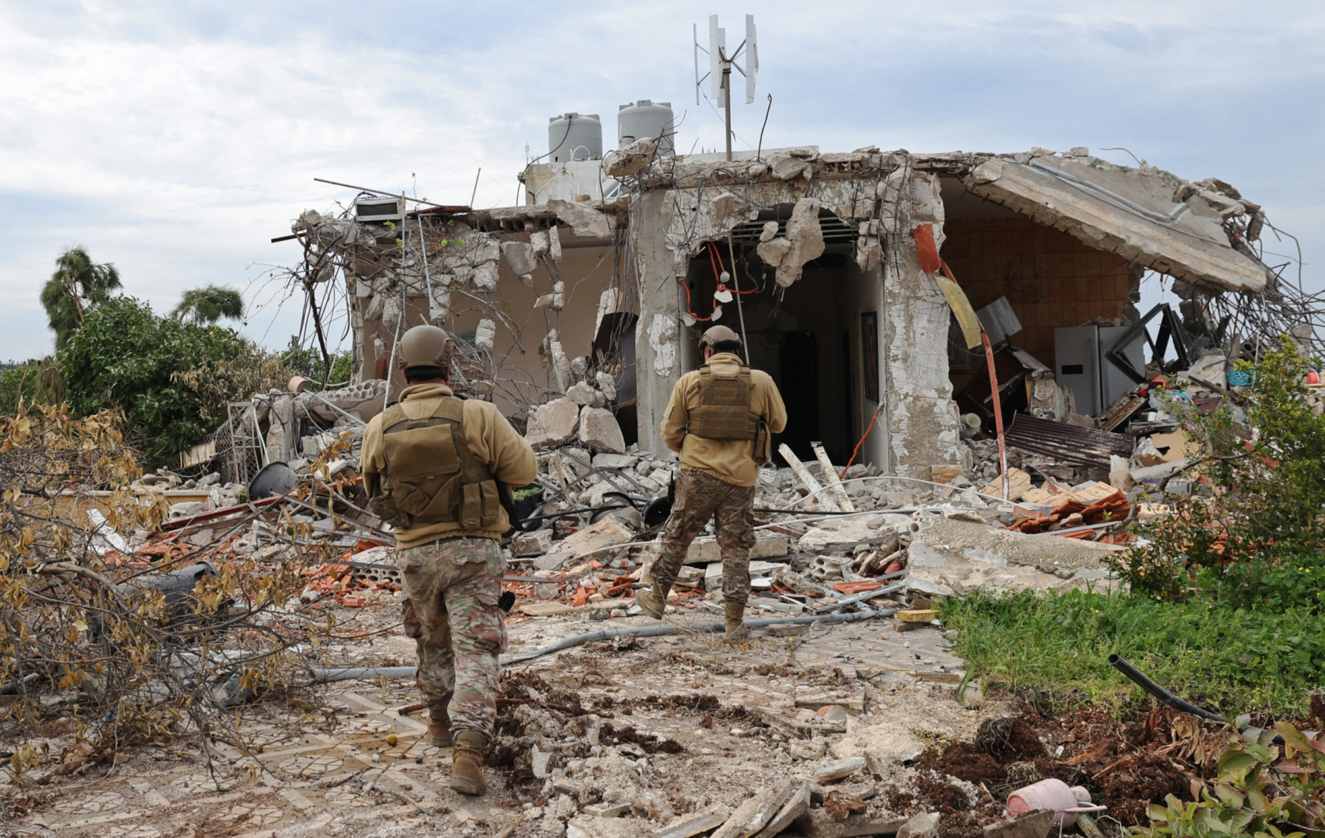 Israel requests last-minute delay from US for South Lebanon withdrawal