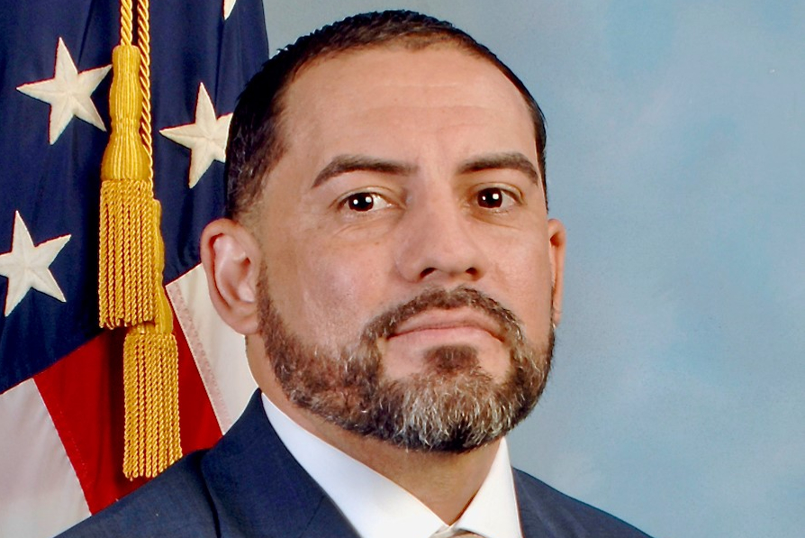 FBI agent accused of sexually assaulting 3rd woman in his tattoo studio
