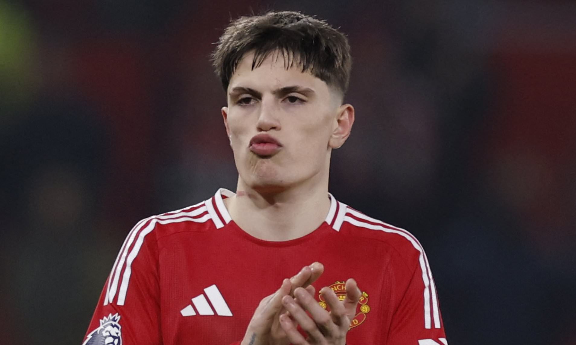 Chelsea line up opening bid for Alejandro Garnacho - and will have a ...