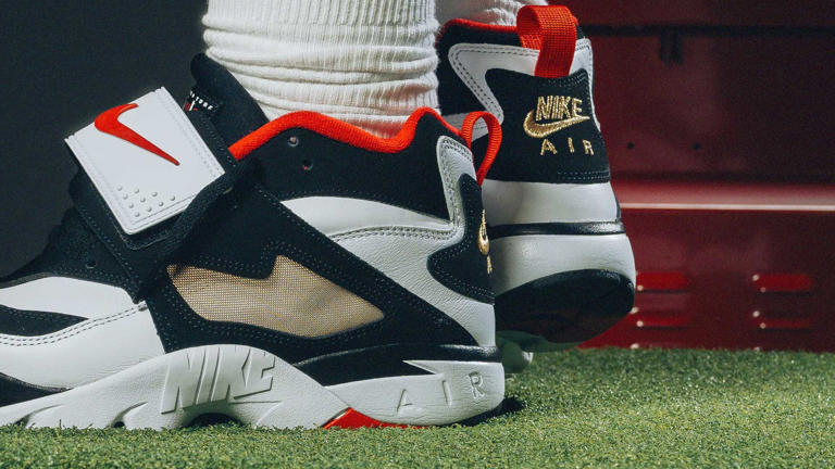 Nike Air Diamond Turf ‘Falcons’ Takes Flight in Iconic Team Colors