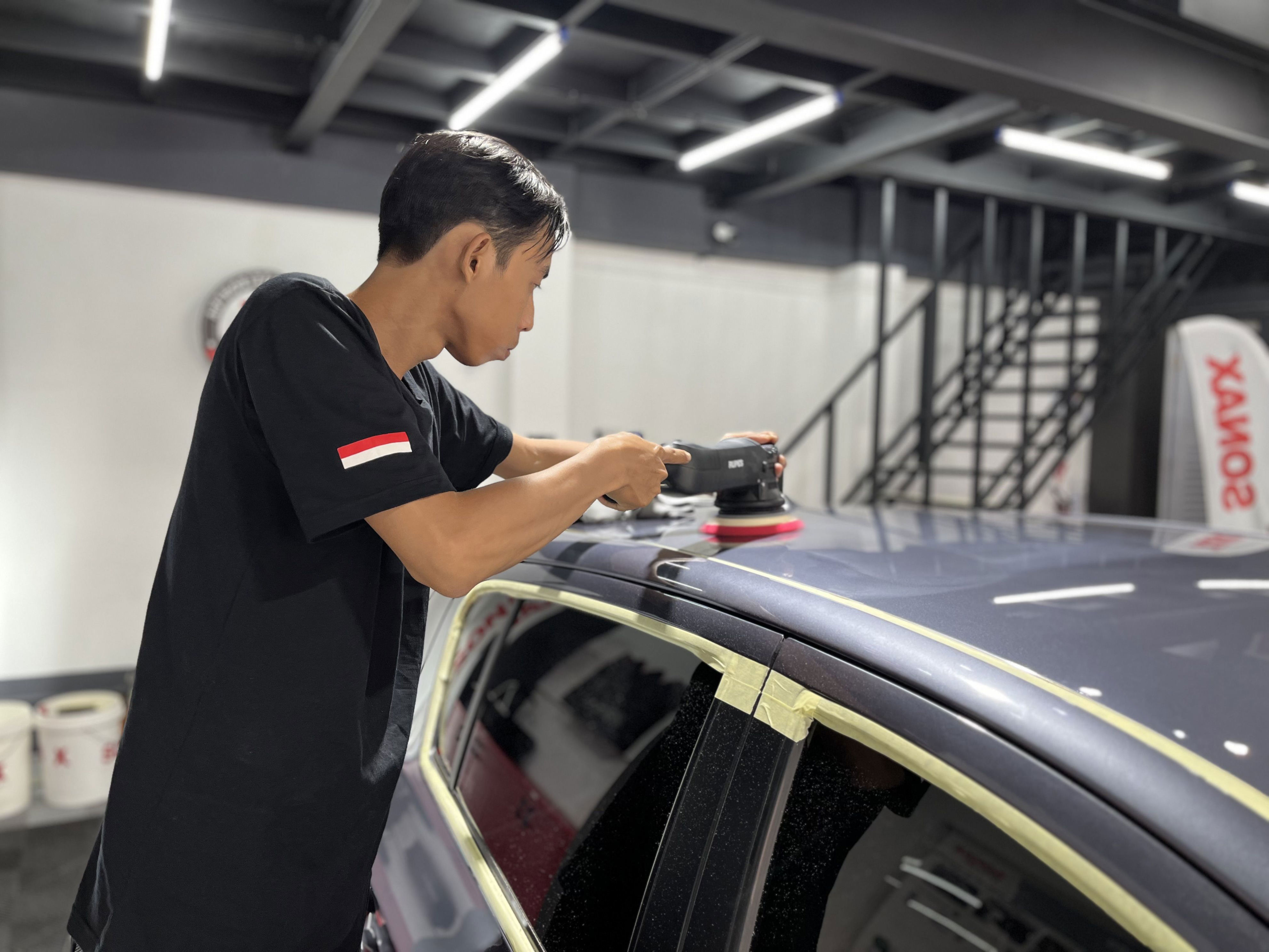 Cara Praktis Menghilangkan Baret Ringan Cat Mobil Sendiri di Rumah