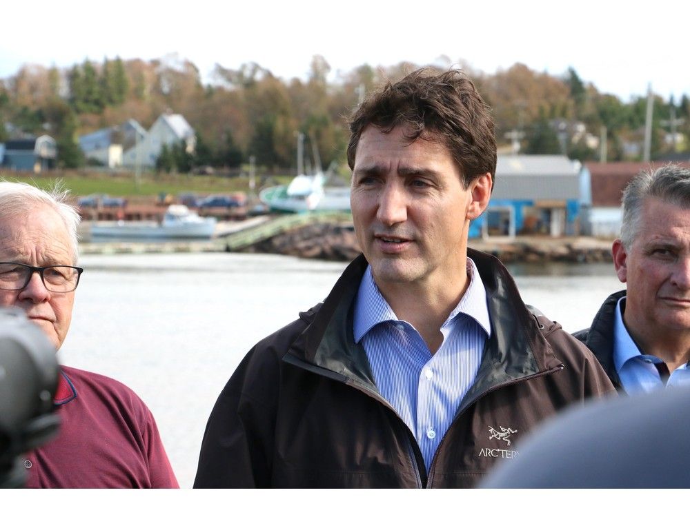 LETTER: Trudeau should reconsider resignation