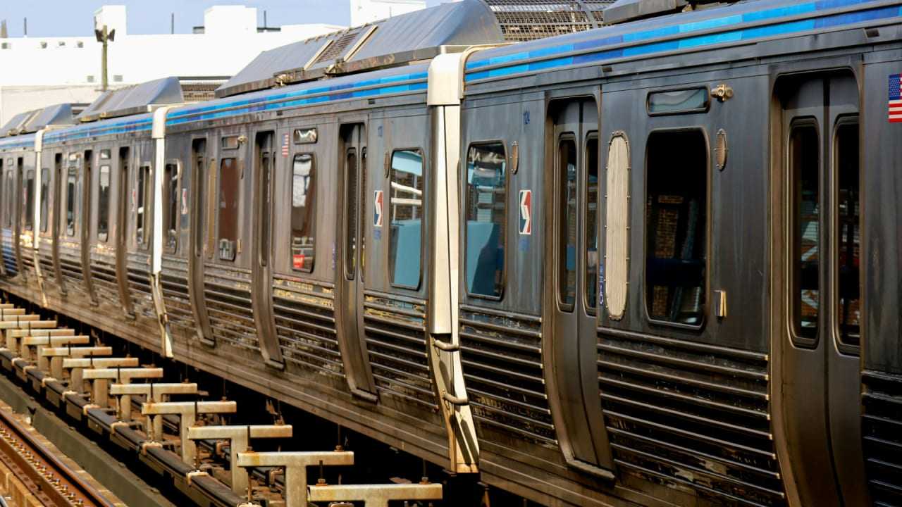 Man killed after being struck by SEPTA train: Officials