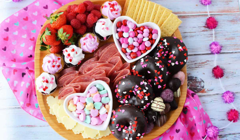 37 of the Sweetest Snacks for Valentine's Day