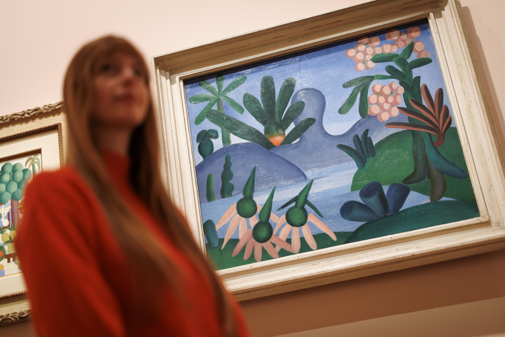 Obras de diez artistas brasileños llenan de modernismo la Royal Academy ...