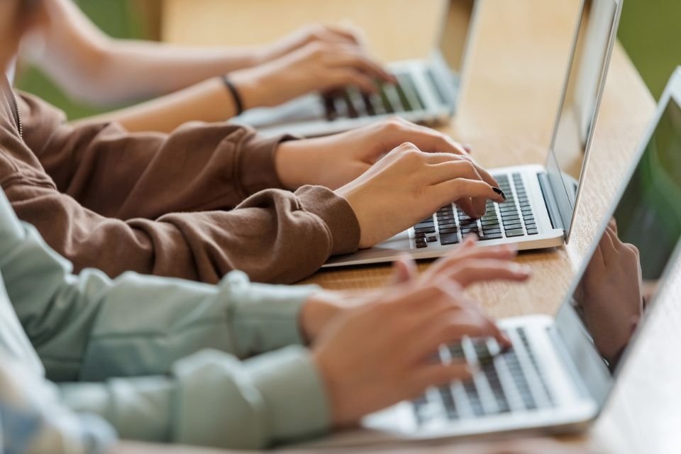 Melhores cupons para trocar o notebook em 2025; confira