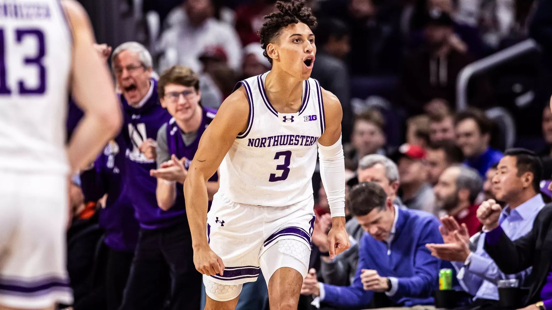 Ty Berry and Jalen Leach spark Northwestern’s season defining half