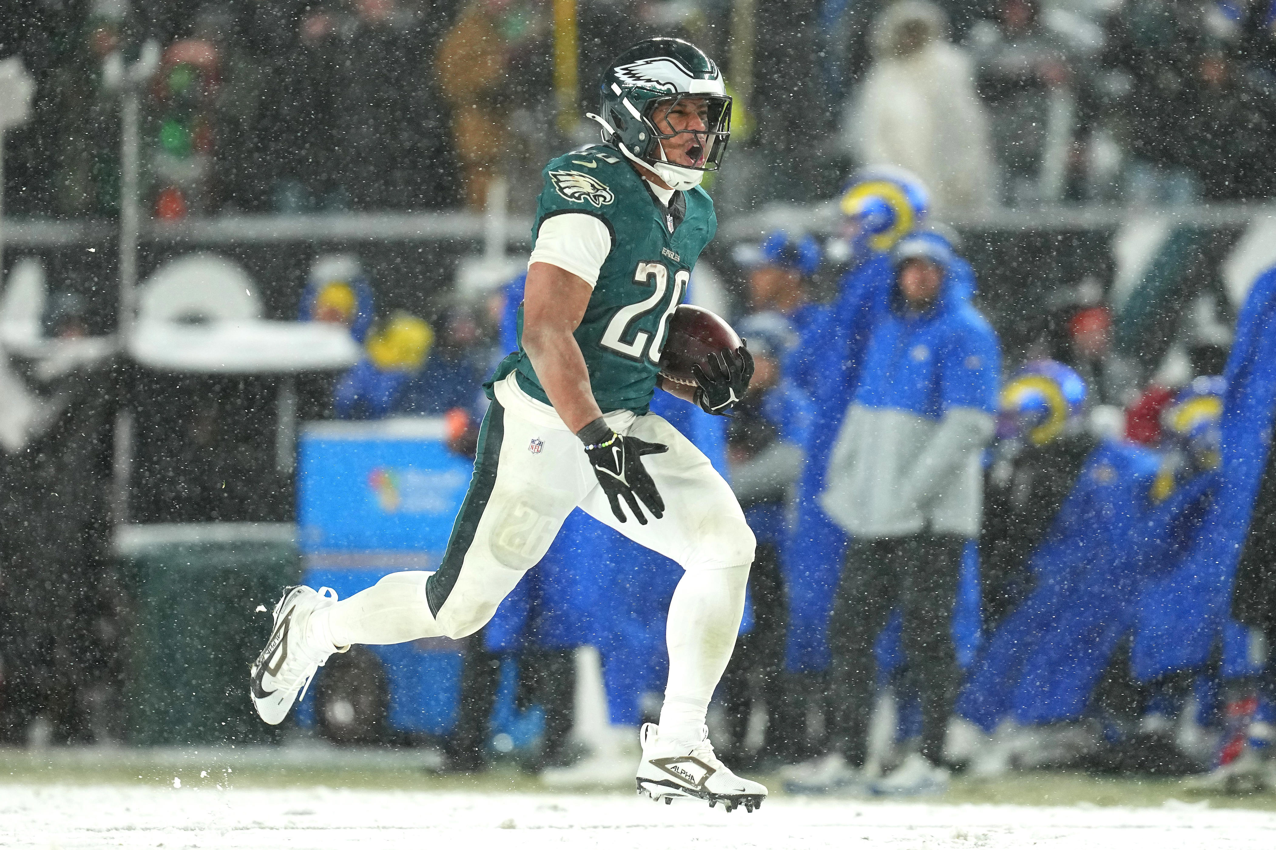 Saquon Barkley in NFL MVP hunt as Eagles have 6 award finalists. See ...