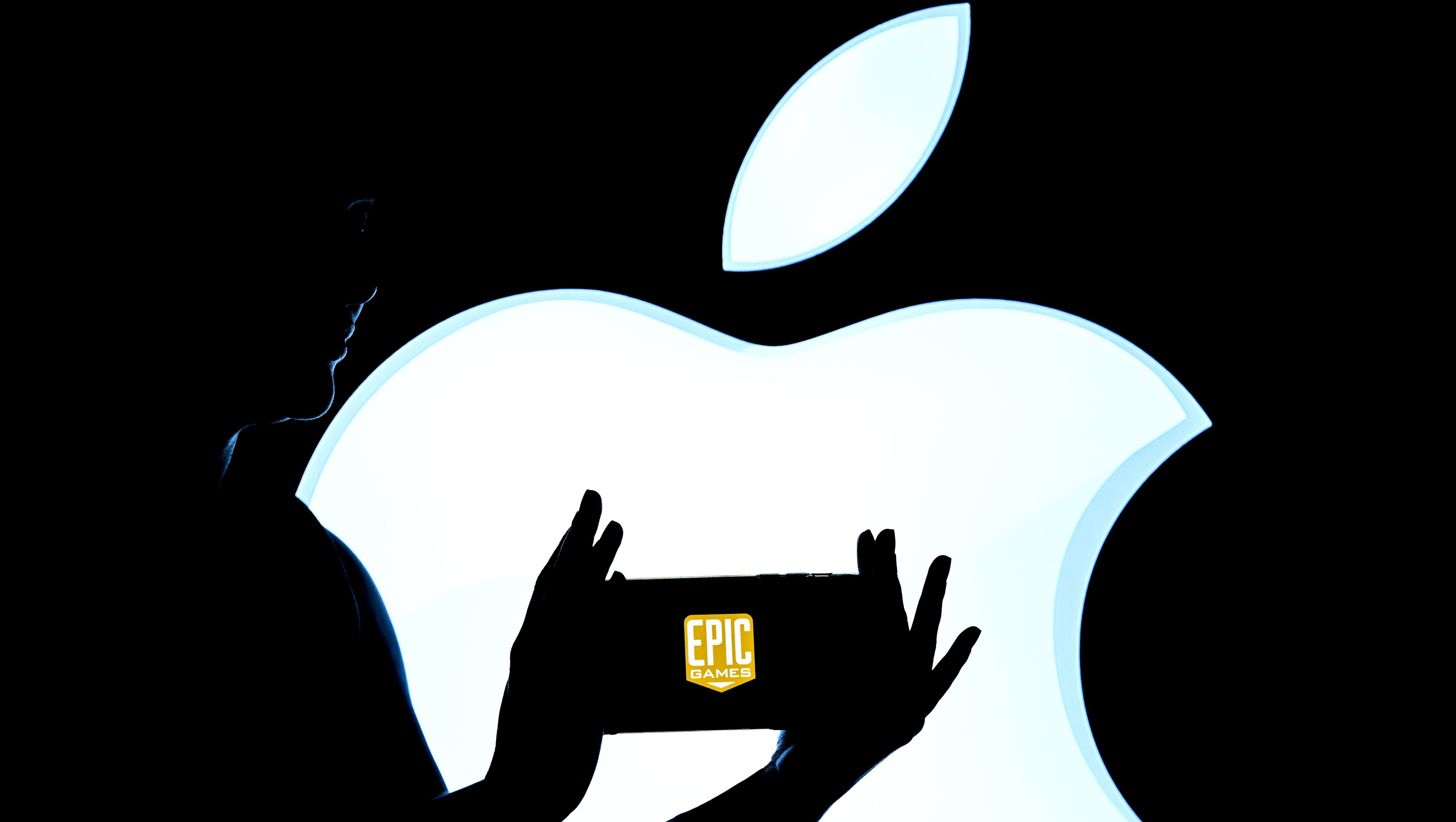 Epic Says Apple Has Blocked Fortnite's Return to the U.S. App Store ...