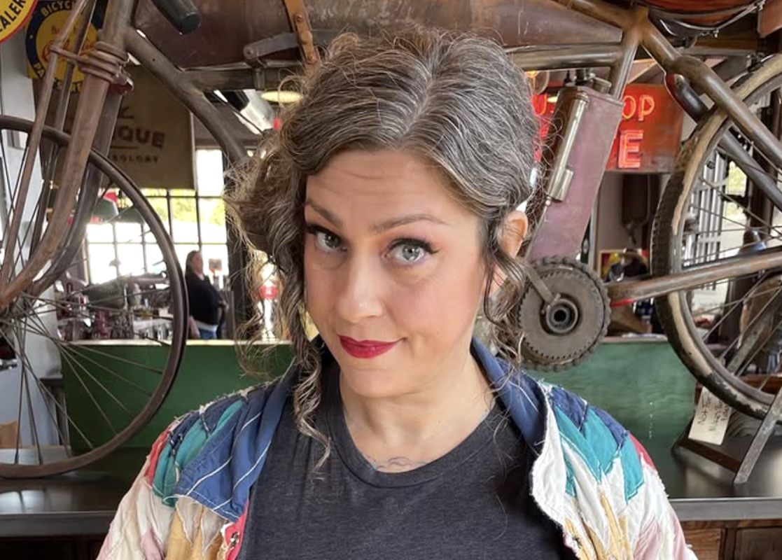 'American Pickers' Danielle Colby Shocks Fans With Bold Move After ...