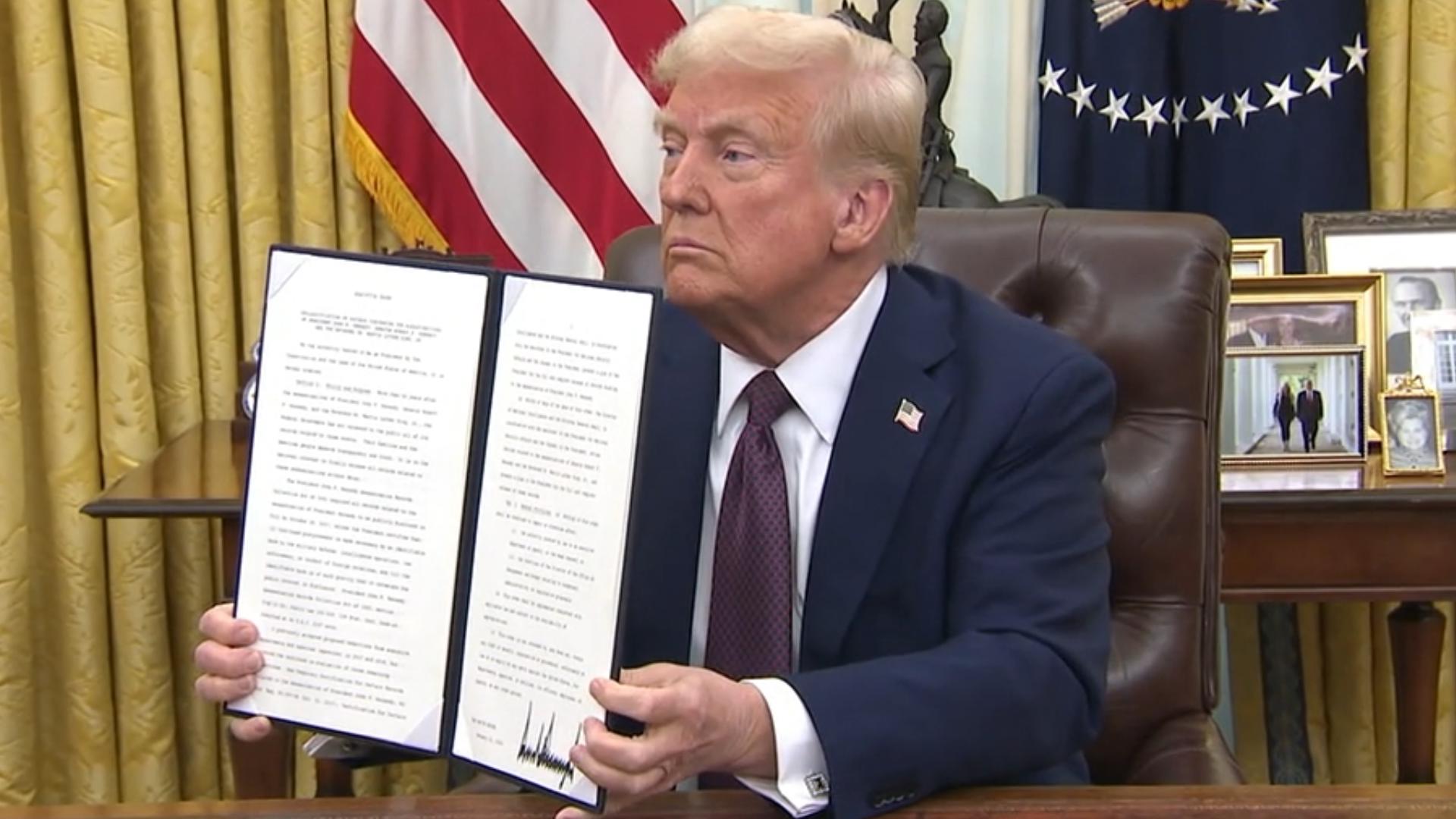 Trump signs executive orders declassifying JFK, RFK and MLK Jr. records ...