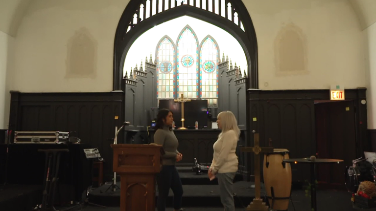 Conoce Similandia, desde consulta hasta mini gol y merch del Dr. Simi