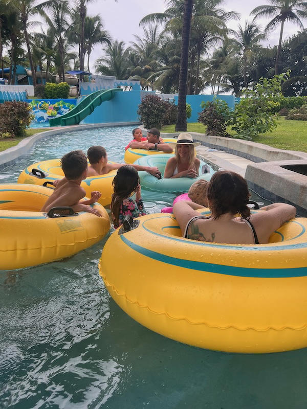 Best Locations for a Multi-Generational Luxury Vacation