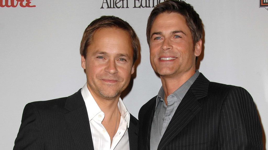 Rob Lowe sent 'big brother hand-me-downs' to Chad Lowe after his home ...