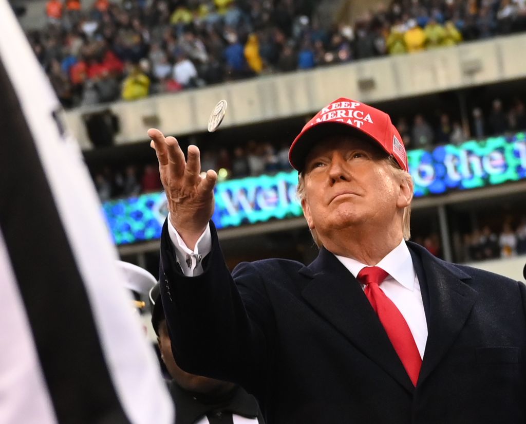 Experts Explain the Sticky Legal Reason Why Donald Trump's Meme Coin ...