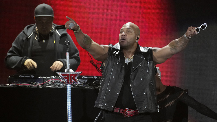 Flo Rida to headline Mardi Gras Southeast Texas in March