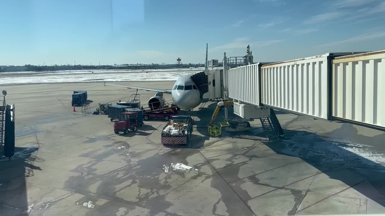 First flight since historic snowstorm lands at MSY, signaling airport ...