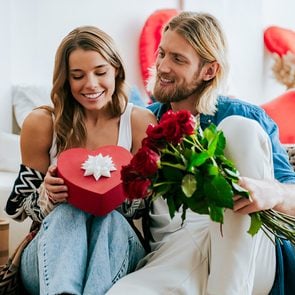 12 of the sweetest and funniest first-date stories you’ll ever read