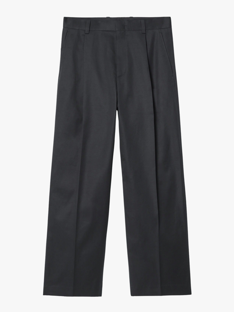The Best Clothing Brands for Men to Build a Wardrobe from Scratch