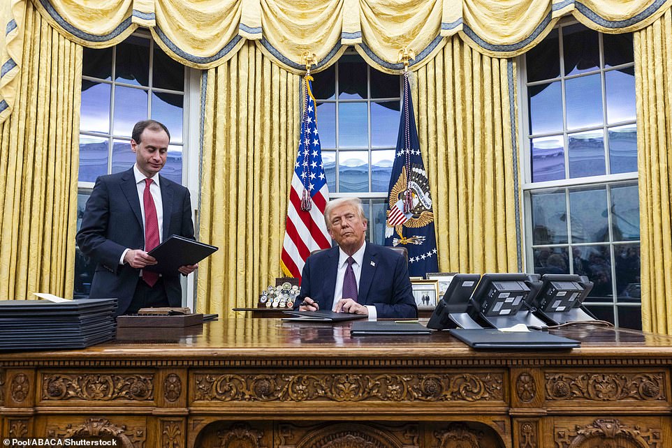 Judge blocks Trump's executive order banning birthright citizenship