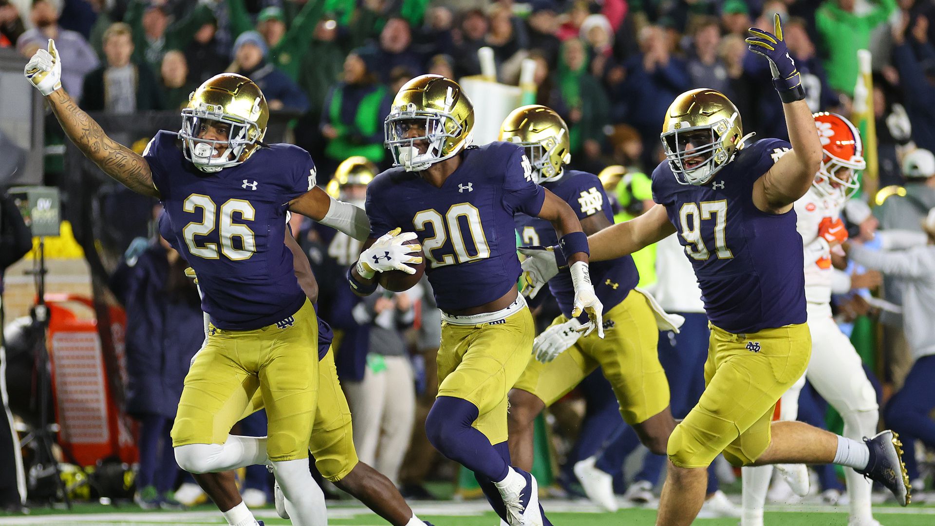 Notre Dame CB Benjamin Morrison declares for the NFL Draft