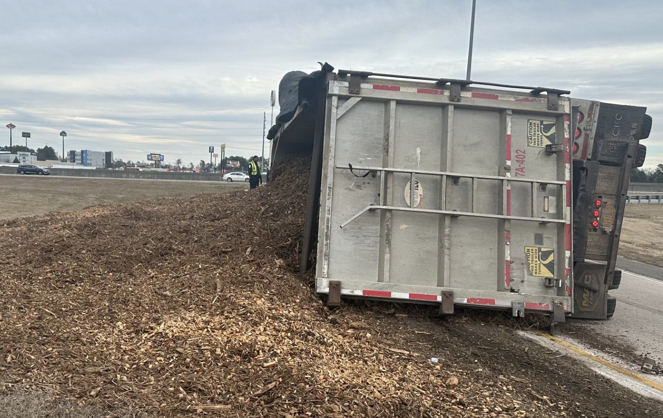 Spill it: Overturned tractor-trailer chokes Augusta interstate ramp ...