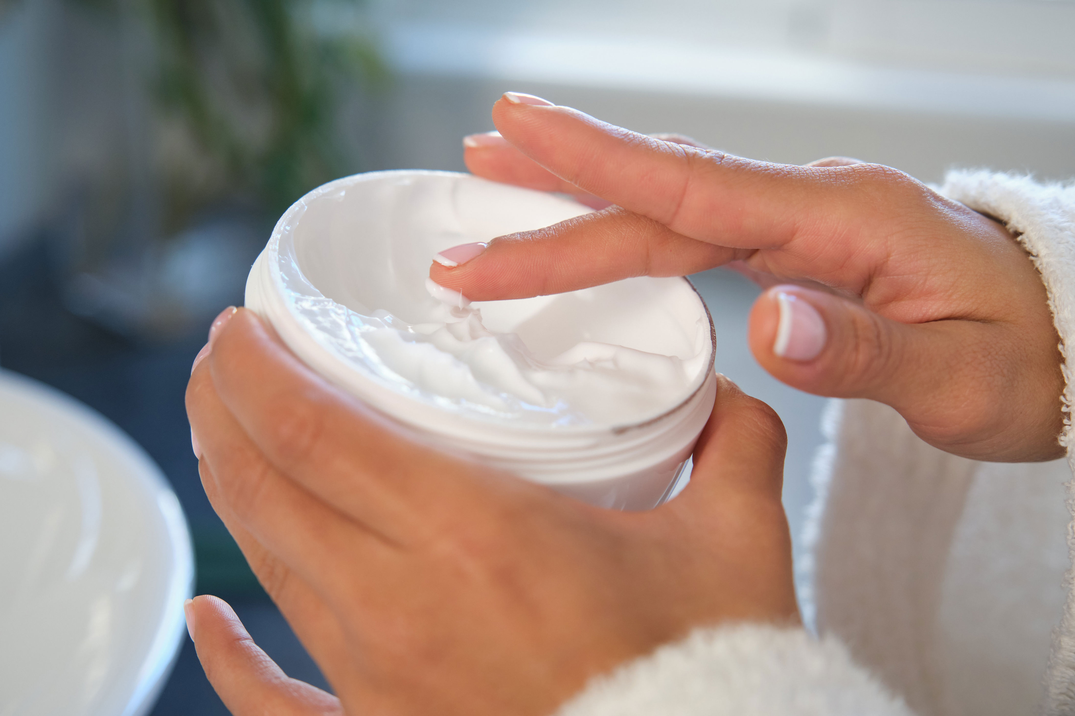 1 Scent Of This Popular Face Moisturizer Has Been Recalled — Here's ...