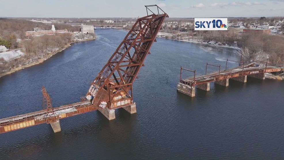 Providence prepared to take possession of Crook Point Bridge