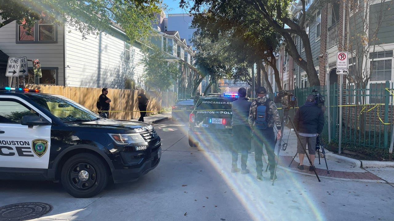 Suspect in deadly Houston Fourth Ward shooting turns himself in, police say