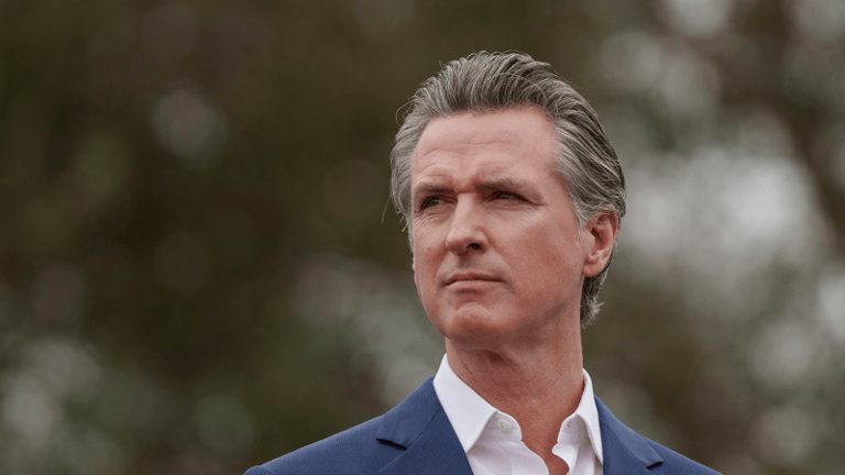 Newsom orders state employees back to the office four days a week later ... Newsom orders state employees back to the office four days a week later ...