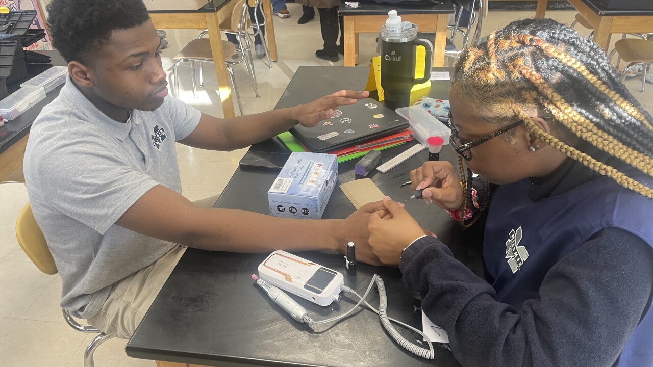 Messmer High School’s WinterM Program prepares Milwaukee teens for real ...